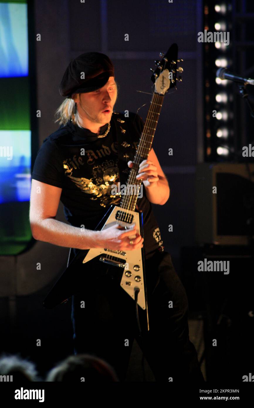 Welsh band, Y Rei, at the Popfactory Awards in the Coal Exchange in ...