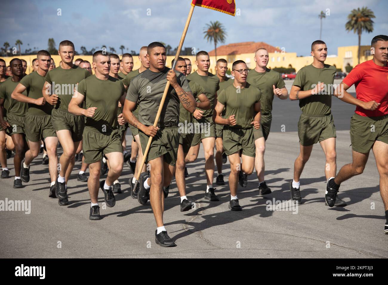 New U.S. Marines with Delta Company, 1st Recruit Training Battalion ...