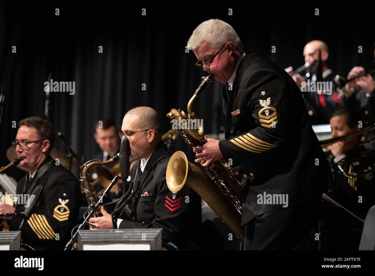 221027-N-PG545-1031, Dripping Springs, Texas (Nov.3, 2022) Senior Chief ...