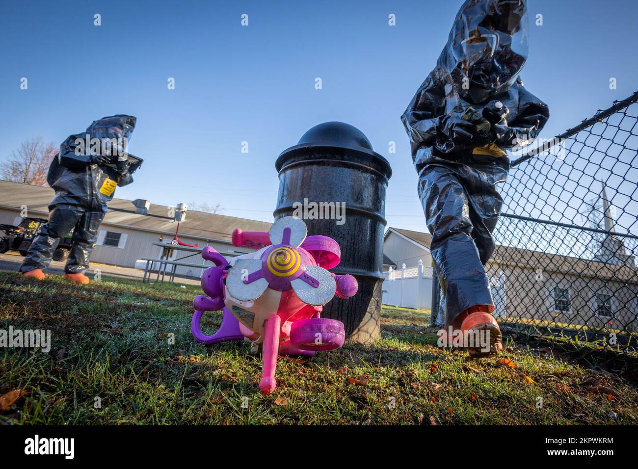 U.S. Army Staff Sgt. Mauricio Caceres, right, and Air Force Staff Sgt ...