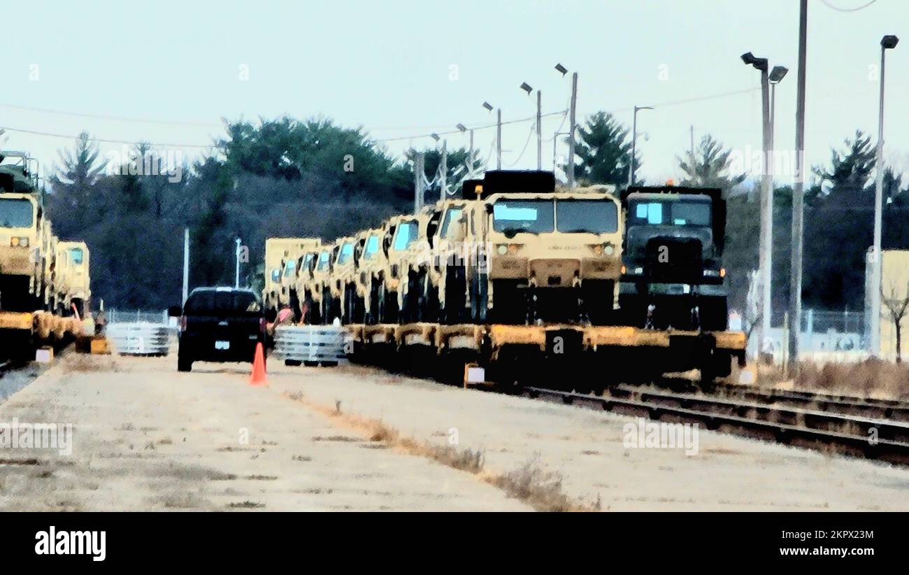 Railcars that were loaded by Soldiers with the Army Reserve’s 411th ...