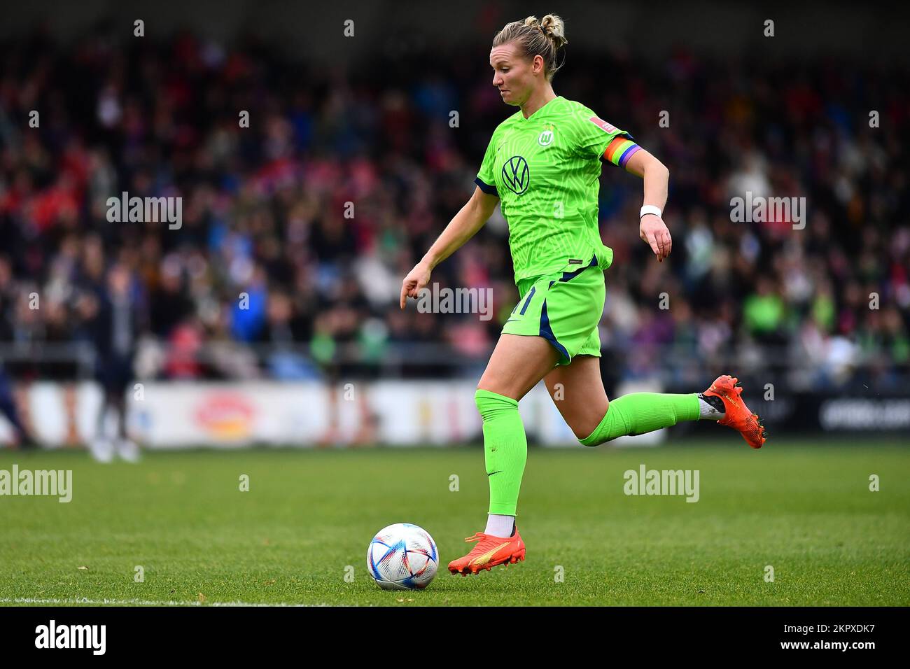 German national soccer player alexandra hi-res stock photography and ...
