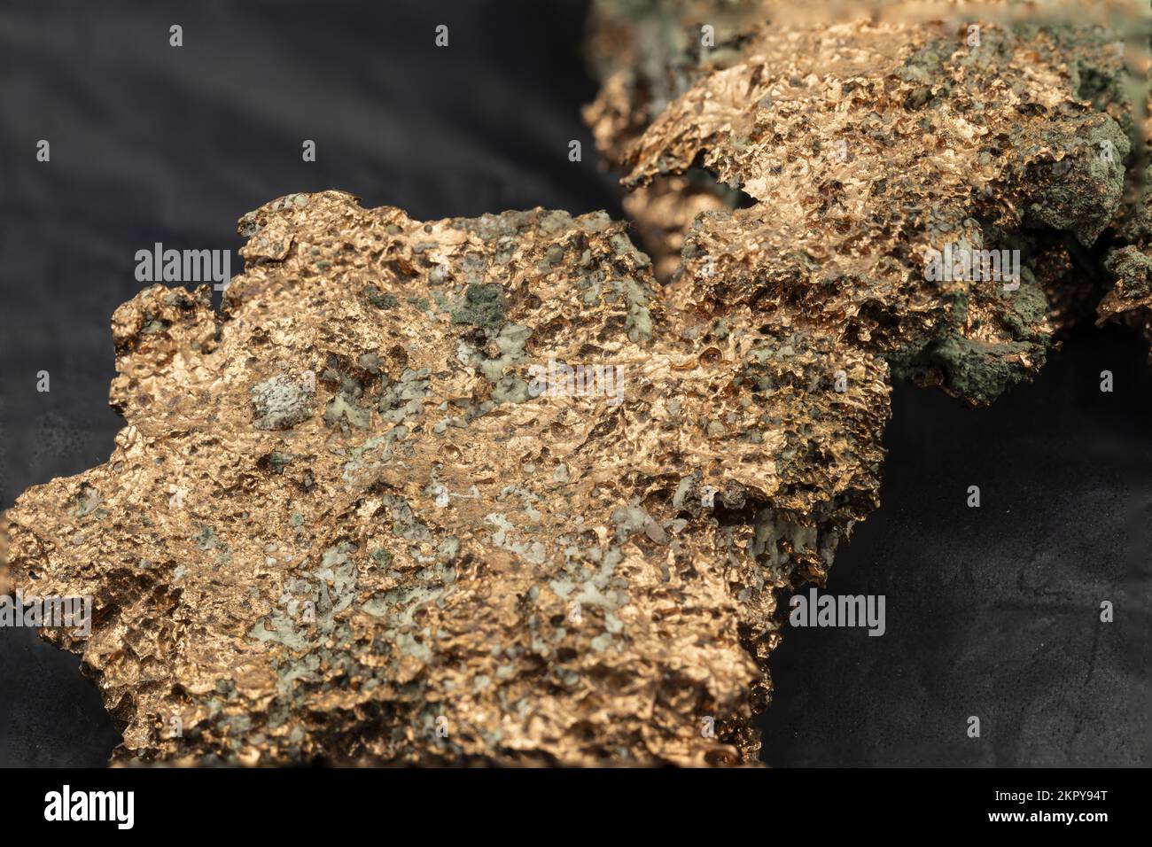 Copper specimen images hi-res stock photography and images - Alamy