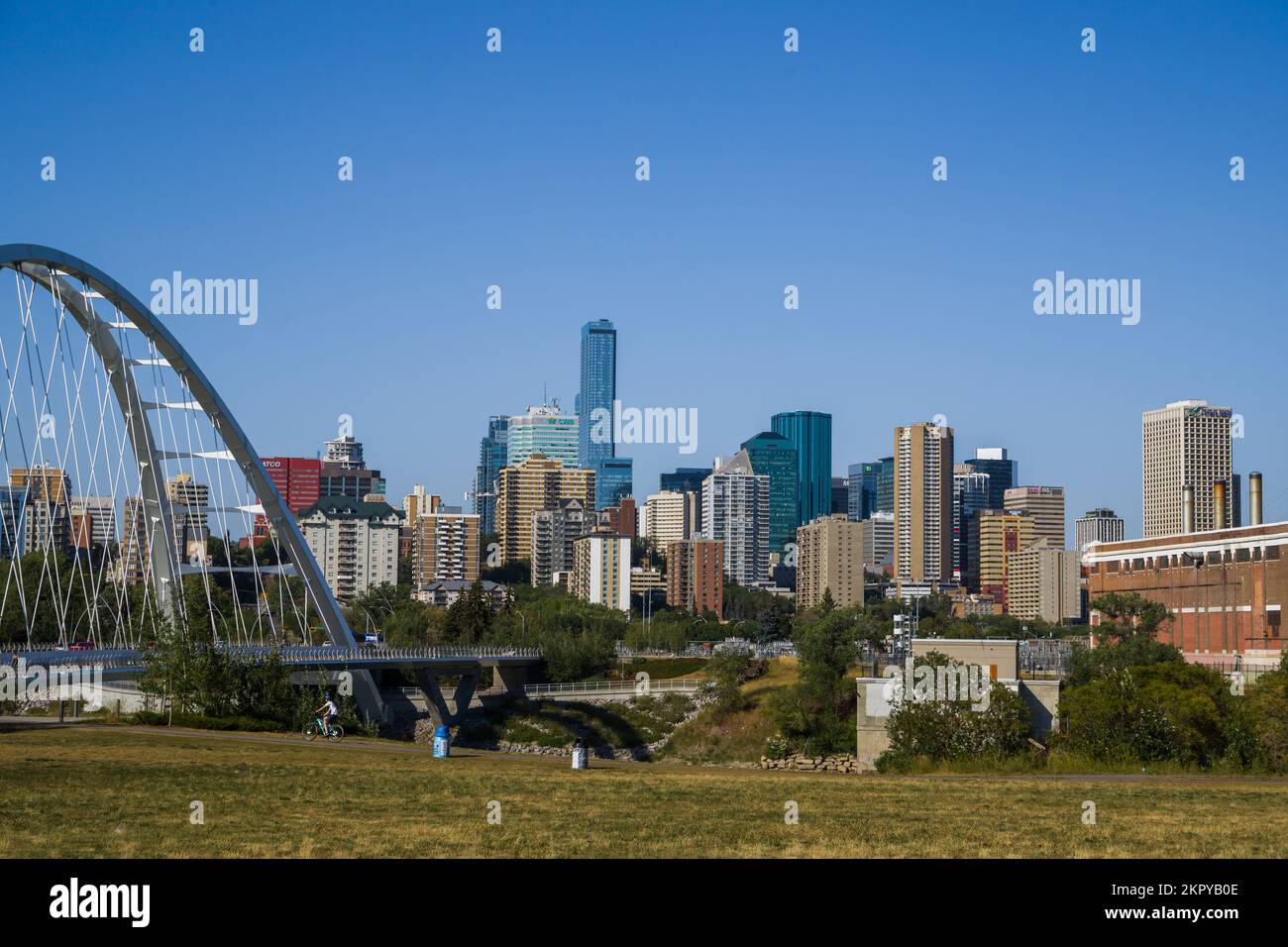 Agility bridge hi-res stock photography and images - Alamy