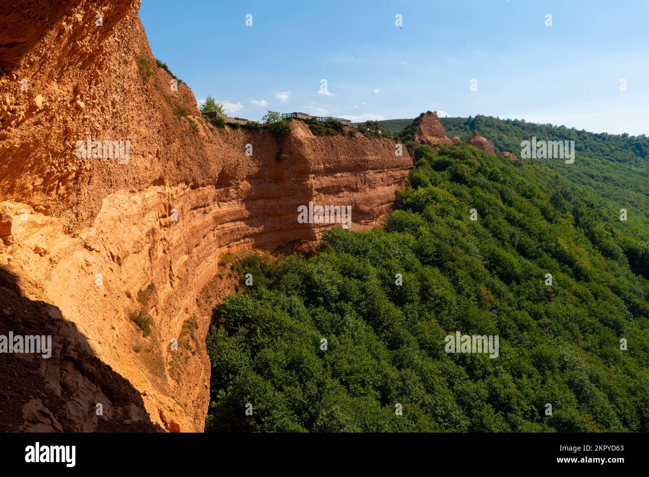 Las Medulas gold mining site, Ponferrada, El Bierzo, Leon, Castile and ...