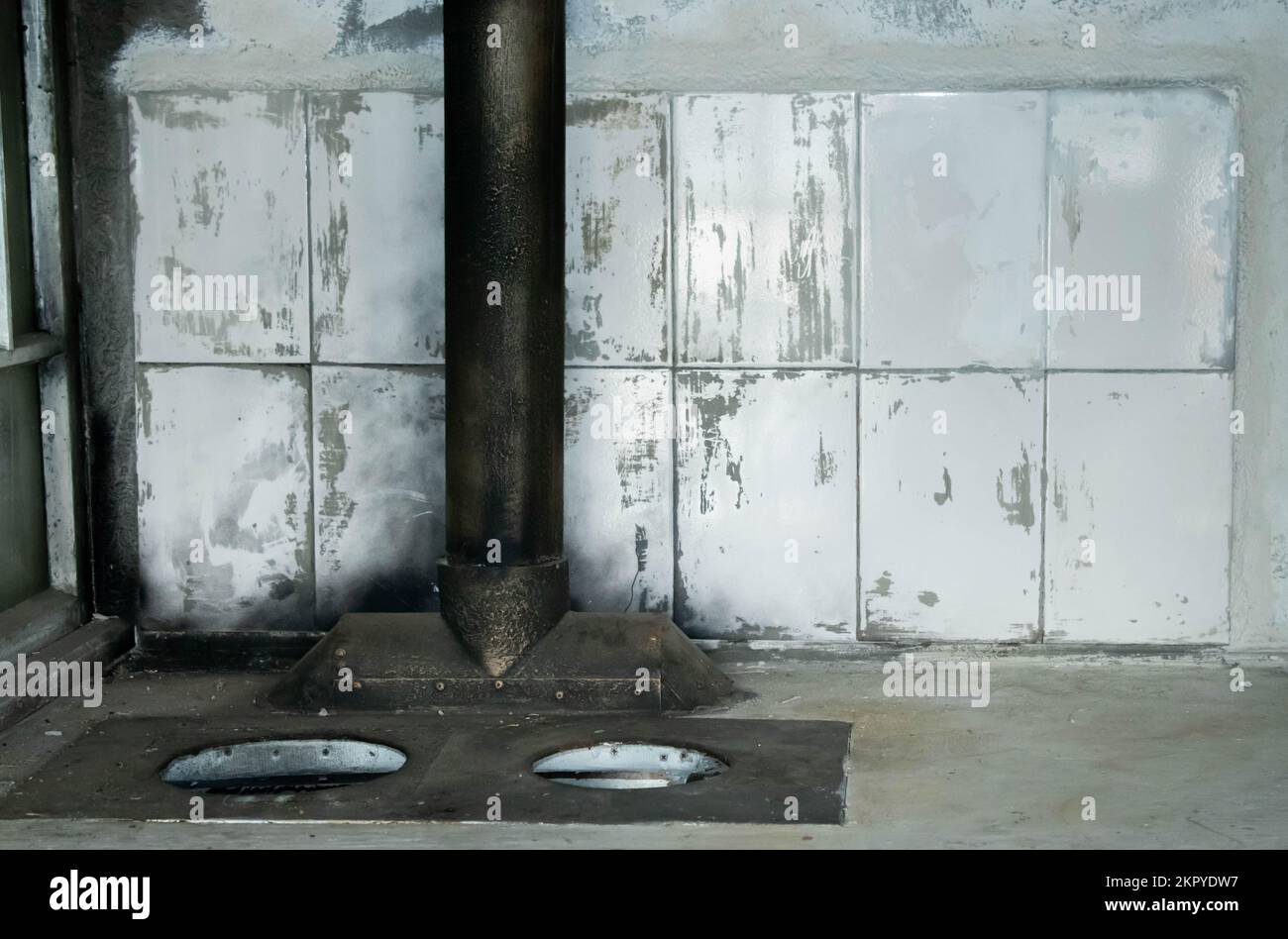 Close up shot of blue fire from domestic kitchen stove top. Gas cooker ...