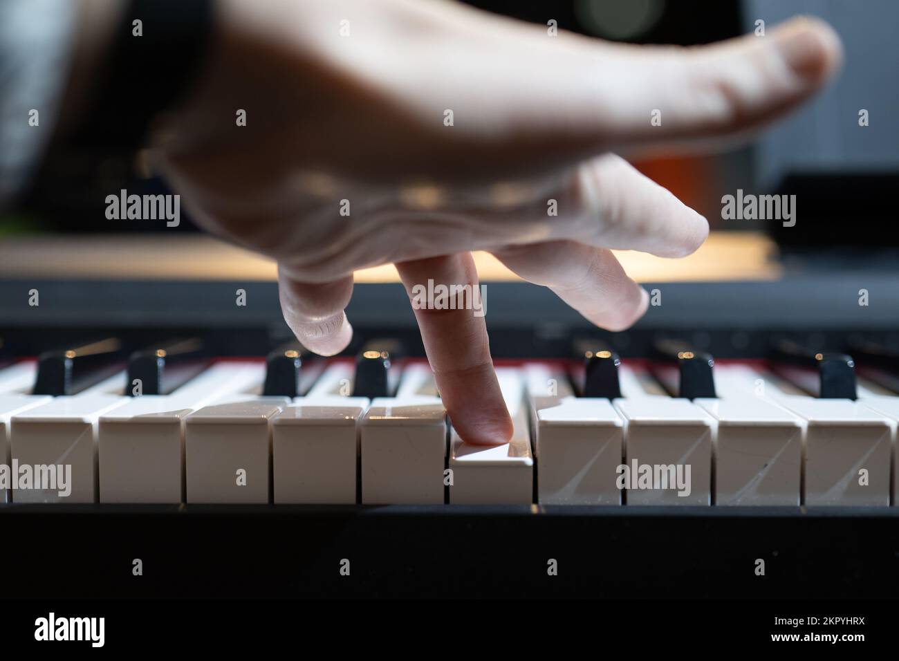 Finger piano hi-res stock photography and images - Alamy
