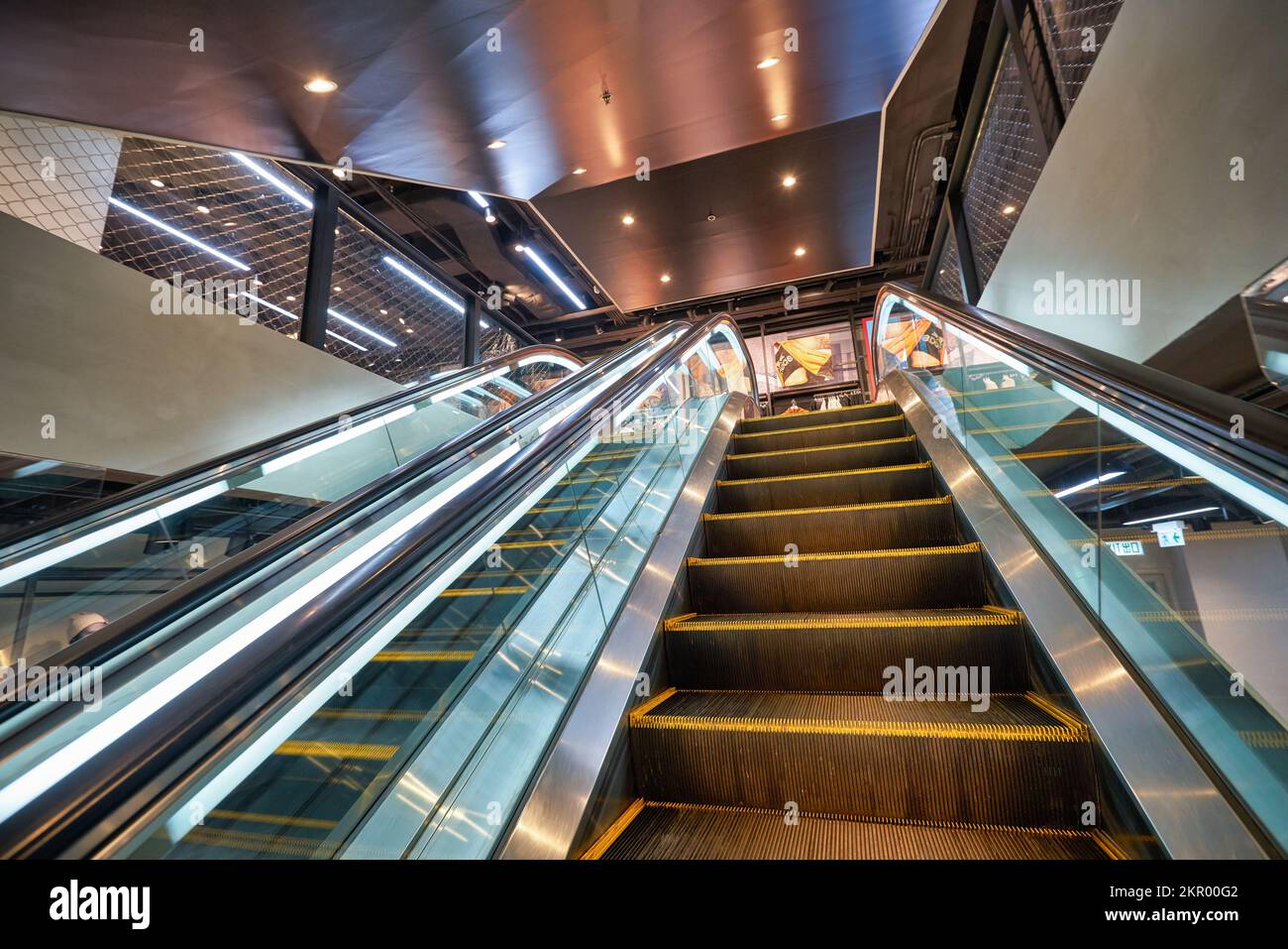 Adidas store interior hi-res stock photography and images - Alamy
