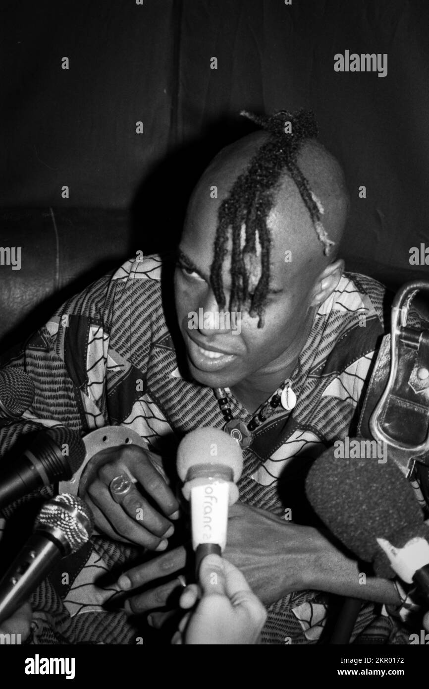 Angelo Moore, singer of the band Fishbone, surrounded by microphones ...