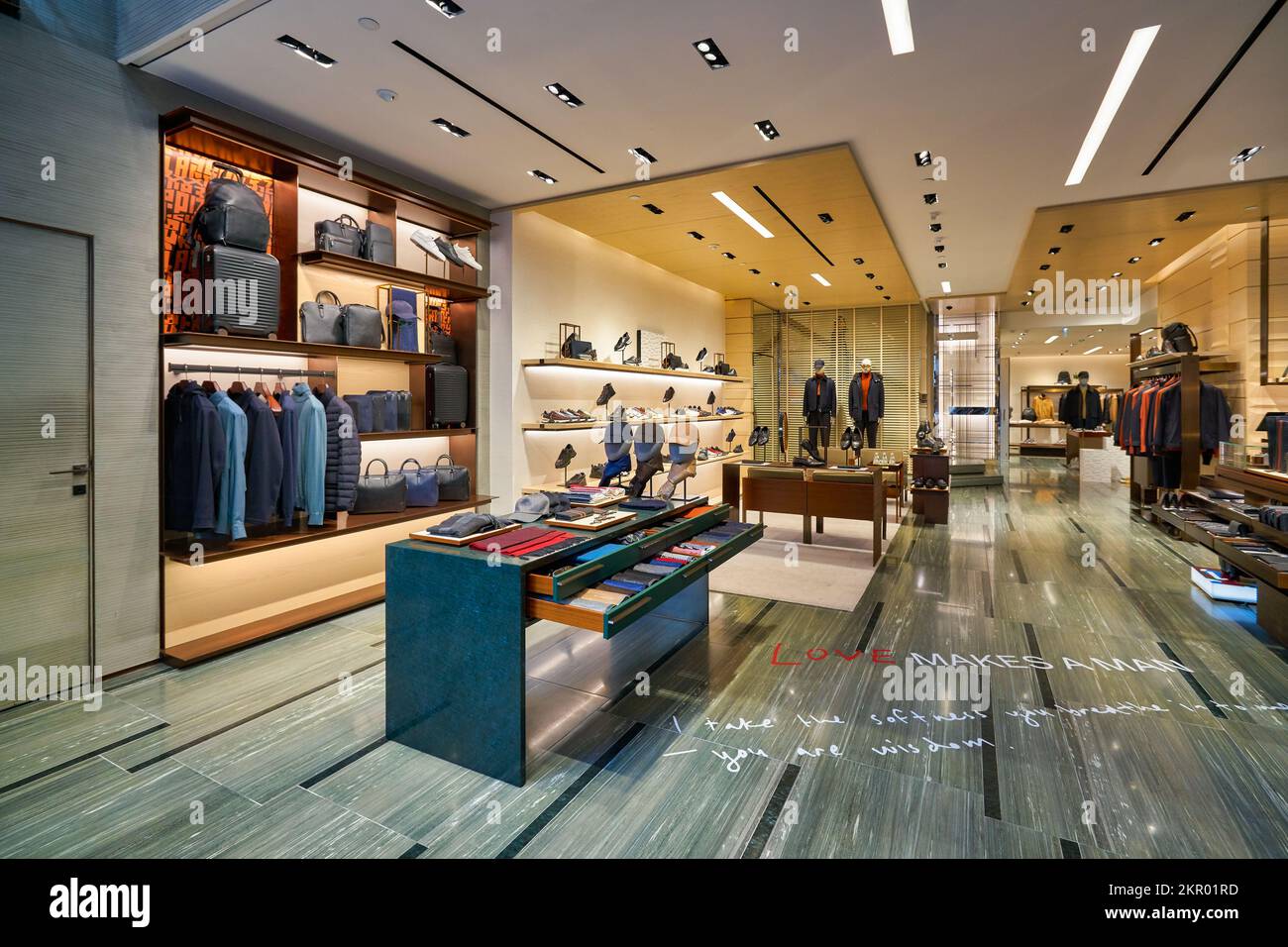 Ermenegildo zegna showroom hi-res stock photography and images - Alamy