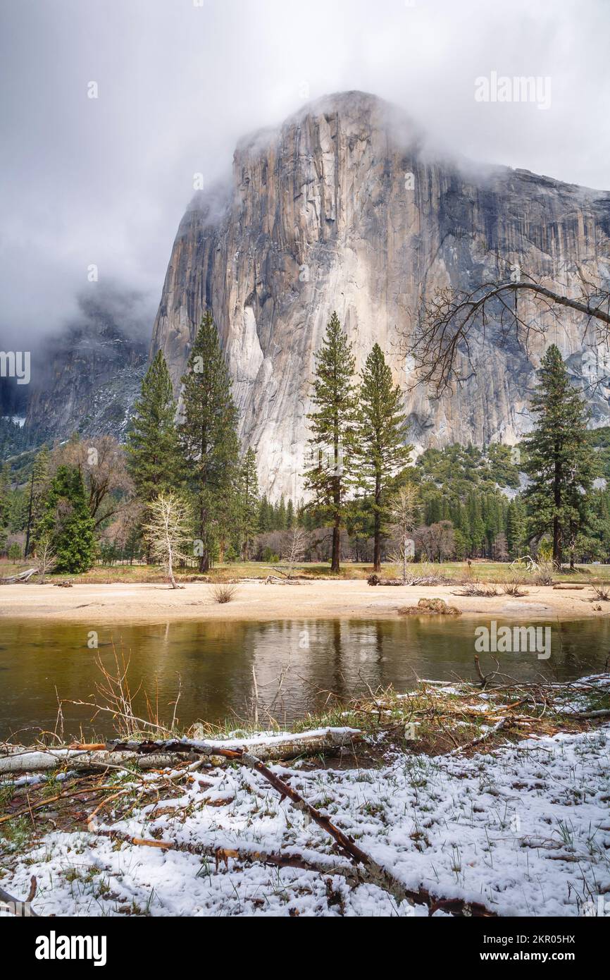 El Capitan and Merced River with snow in the foreground. Yosemite ...