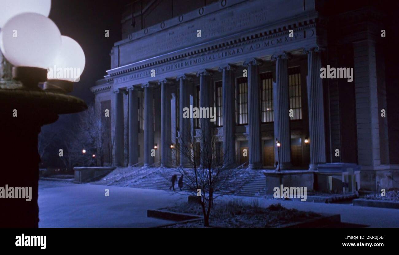 USA. Brendan Fraser and Moira Kelly in a scene from (C)Warner Bros film ...