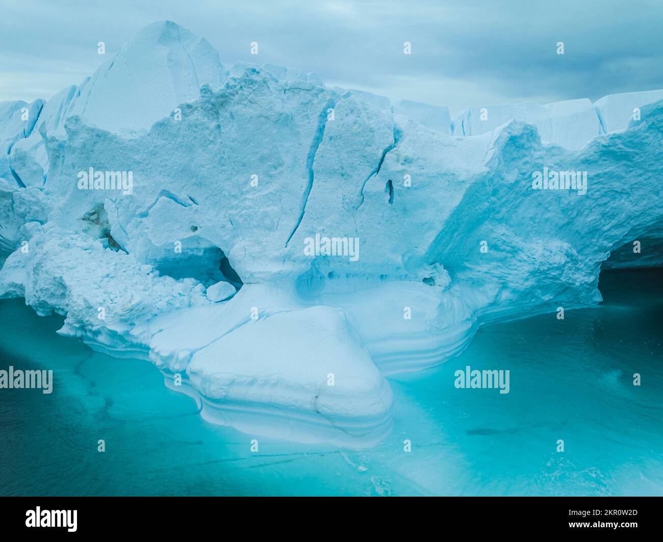 Iceberg textures hi-res stock photography and images - Alamy