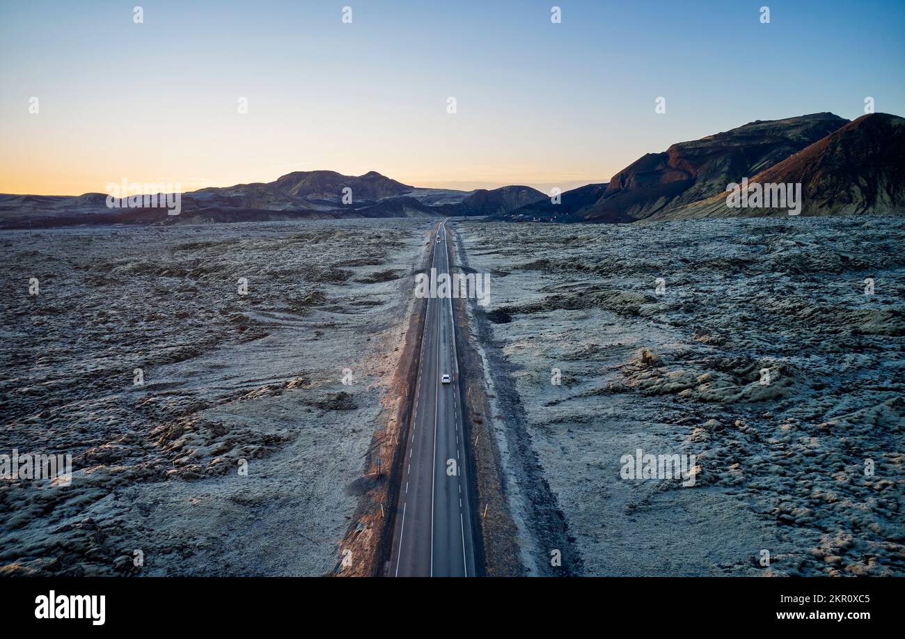 Picturesque scenery asphalt road hi-res stock photography and images ...