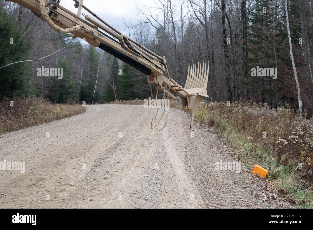 Soldiers of Bravo Company, 572nd Brigade Engineer Battalion, 86th ...