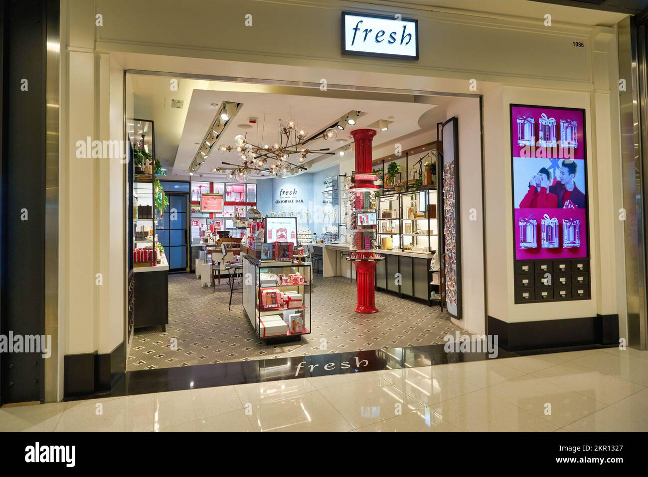 HONG KONG - CIRCA DECEMBER, 2019: Fresh storefront at IFC mall in Hong ...