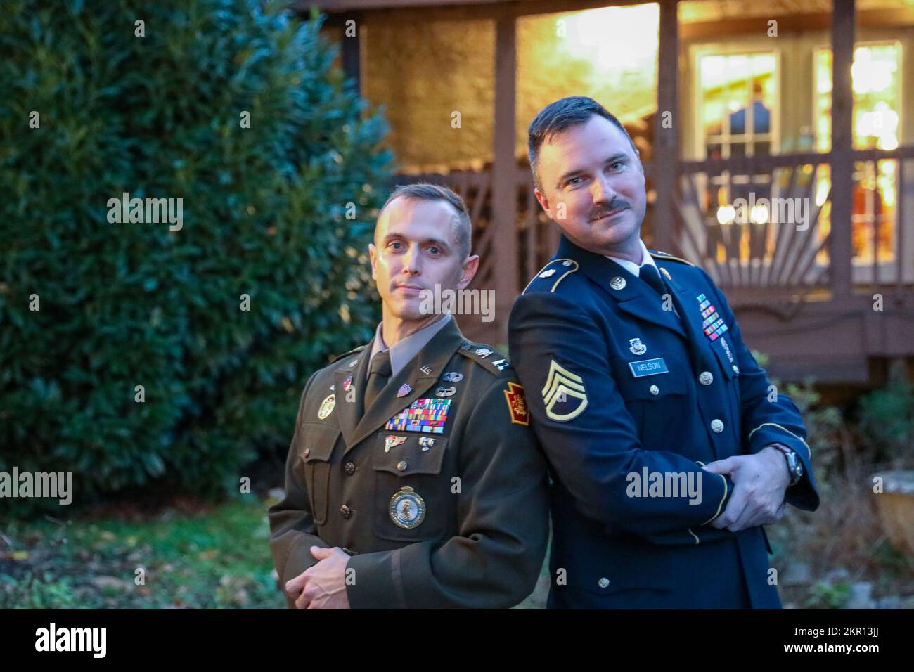 Past and present Soldiers attend the 213th Regional Support Group's ...