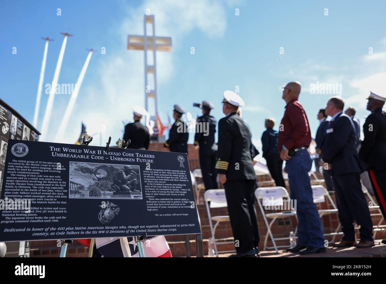 U.S. service members, veterans and members of the Mt. Soledad Memorial ...