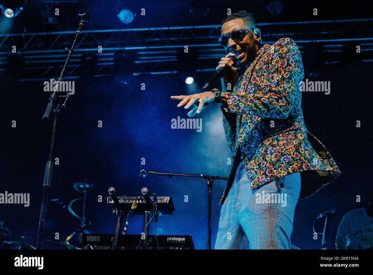 Masego on stage hi-res stock photography and images - Alamy