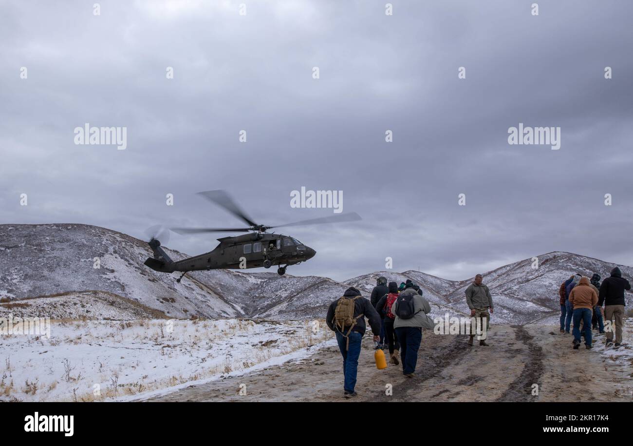 Fema helicopter hi-res stock photography and images - Alamy