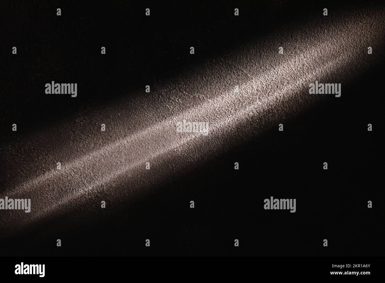 Backlight on black grunge texture as background Stock Photo - Alamy