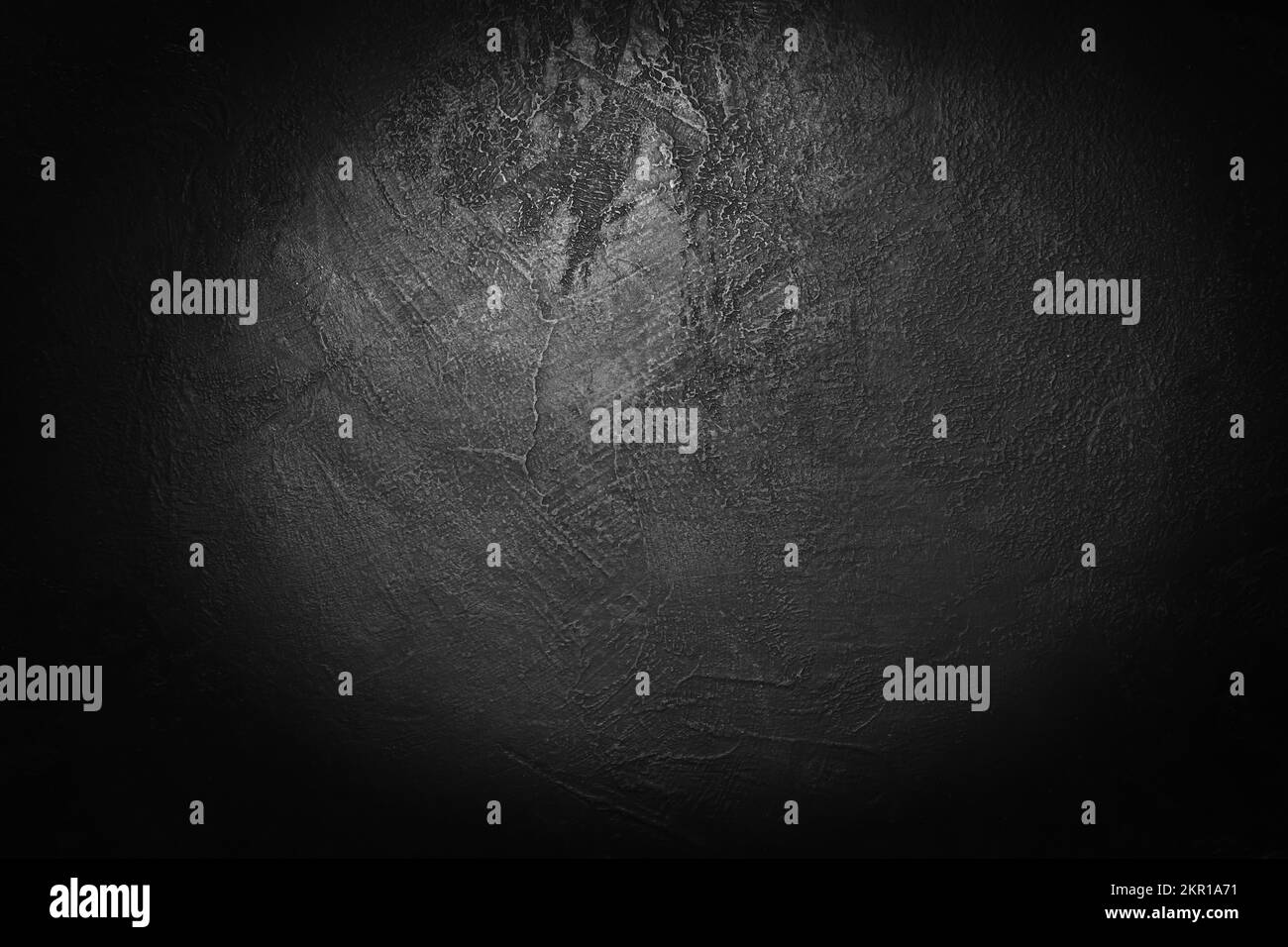 Backlight on black texture background Stock Photo - Alamy