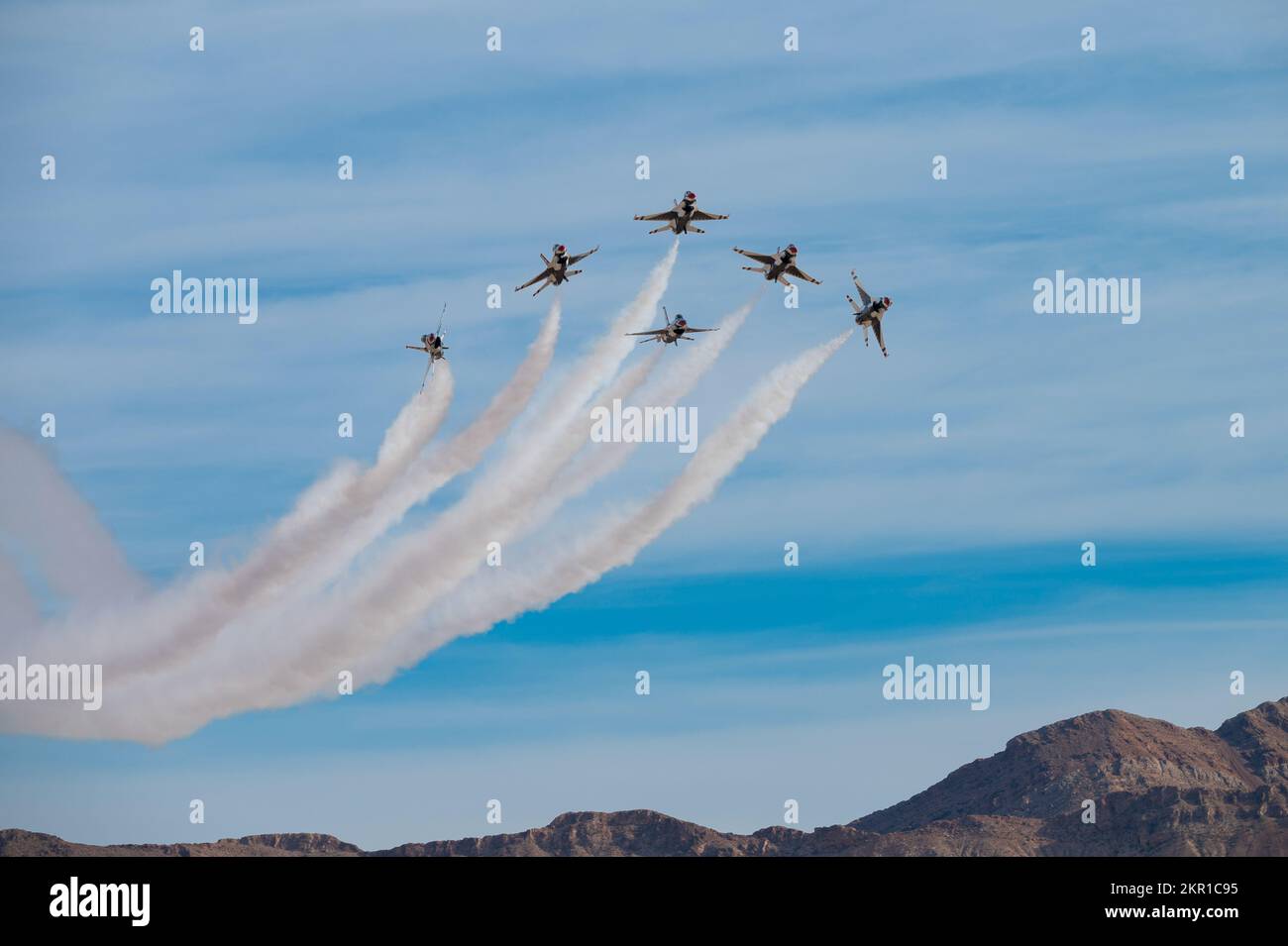 Six F-16 Fighting Falcon fighter jets assigned to the U.S. Air Force ...