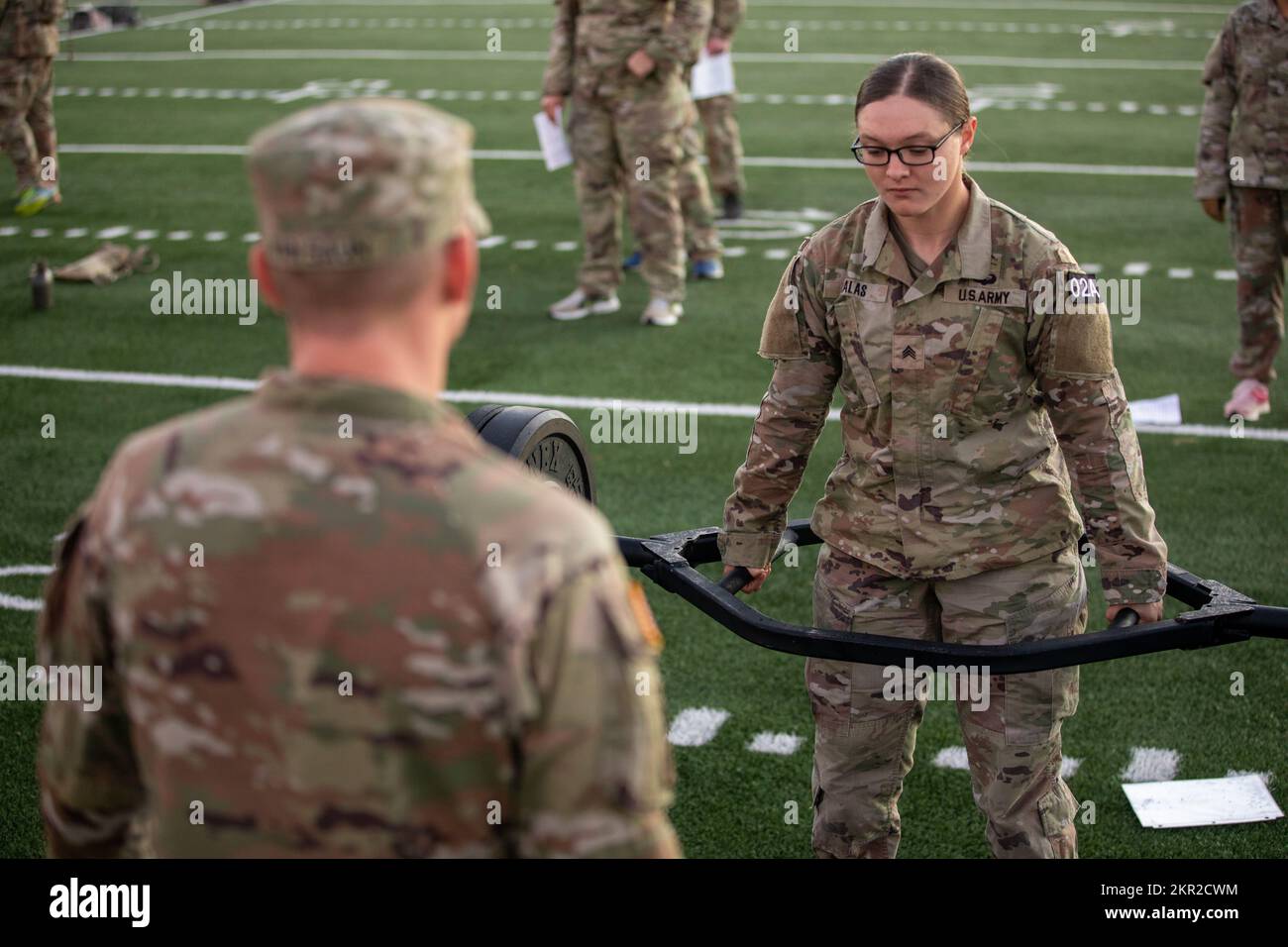 U.S. Army Soldiers compete in the Best Medic Competition for Medical ...
