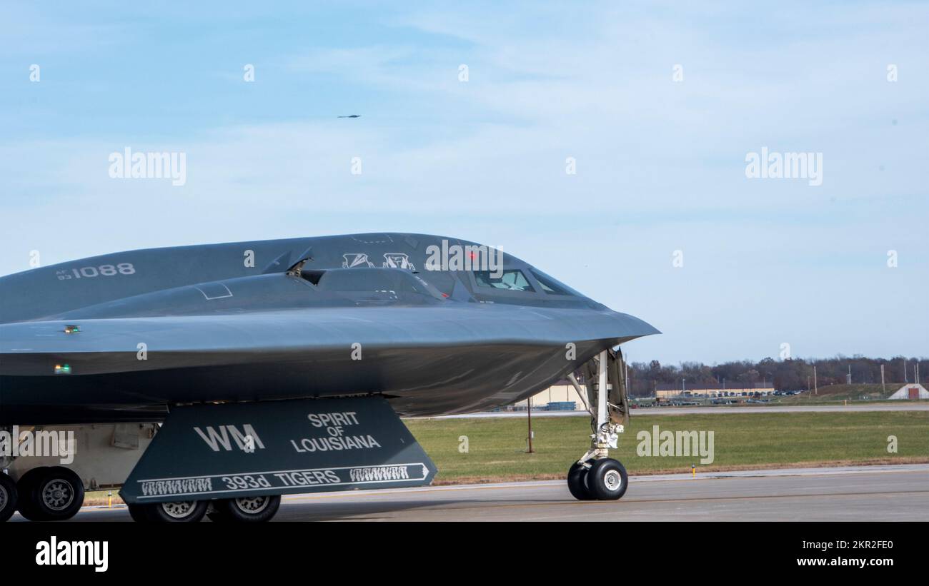 B-2 Spirit stealth bombers take to the sky during Exercise Spirit ...