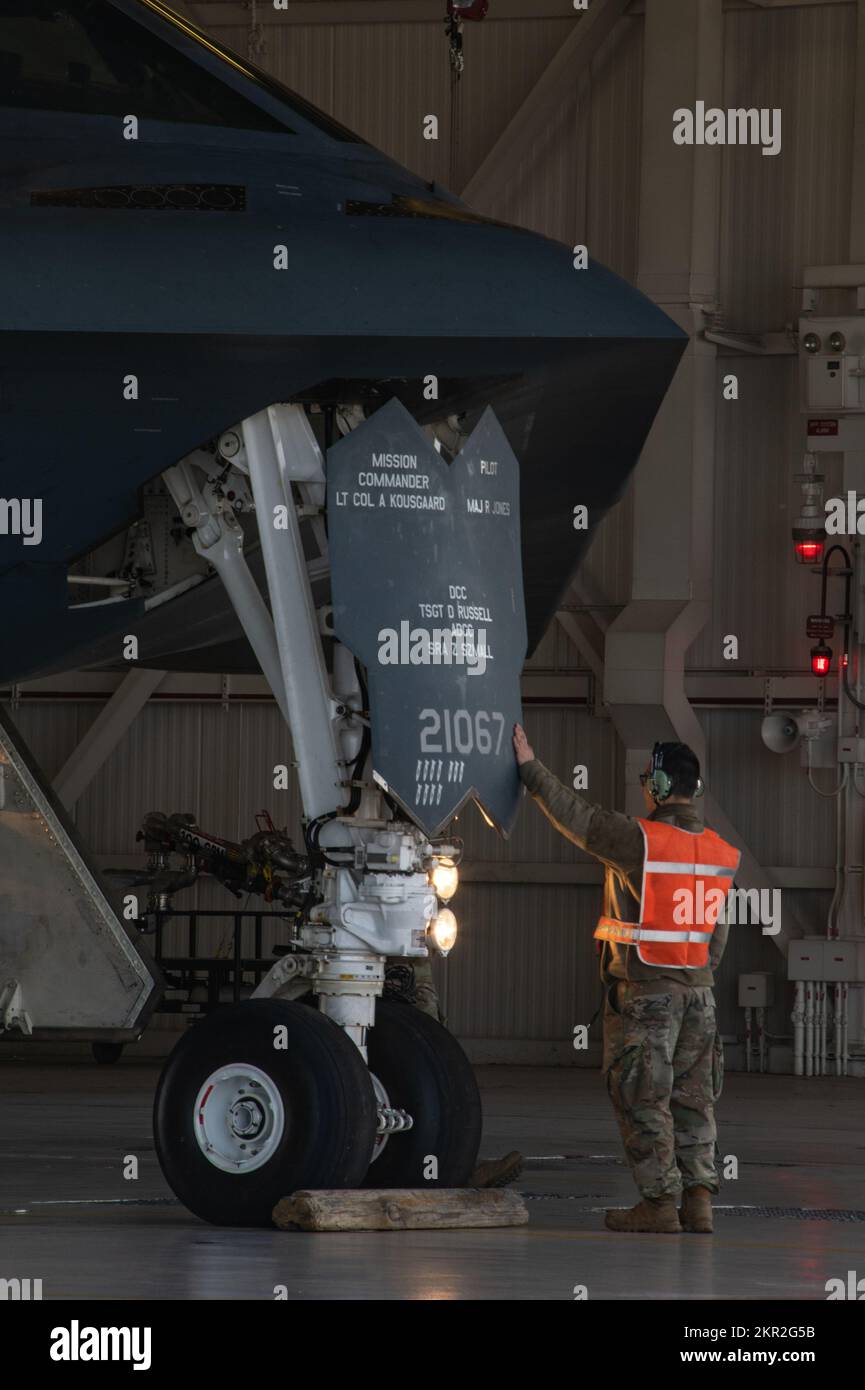 A 509th Bomb Wing maintainer prepares a B-2 Spirit stealth bomber for ...