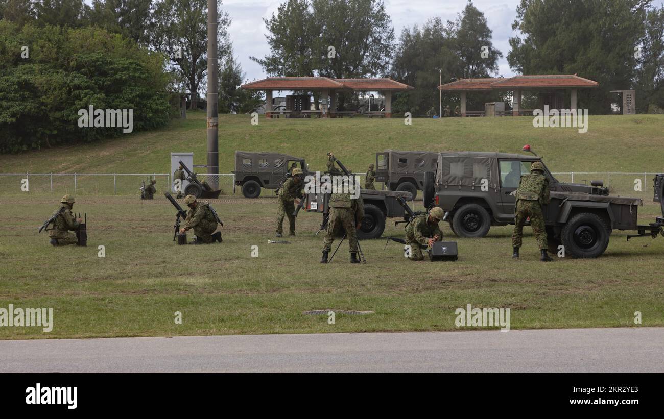 Members of 15th Brigade, Japan Ground Self Defense Force (JGSDF ...