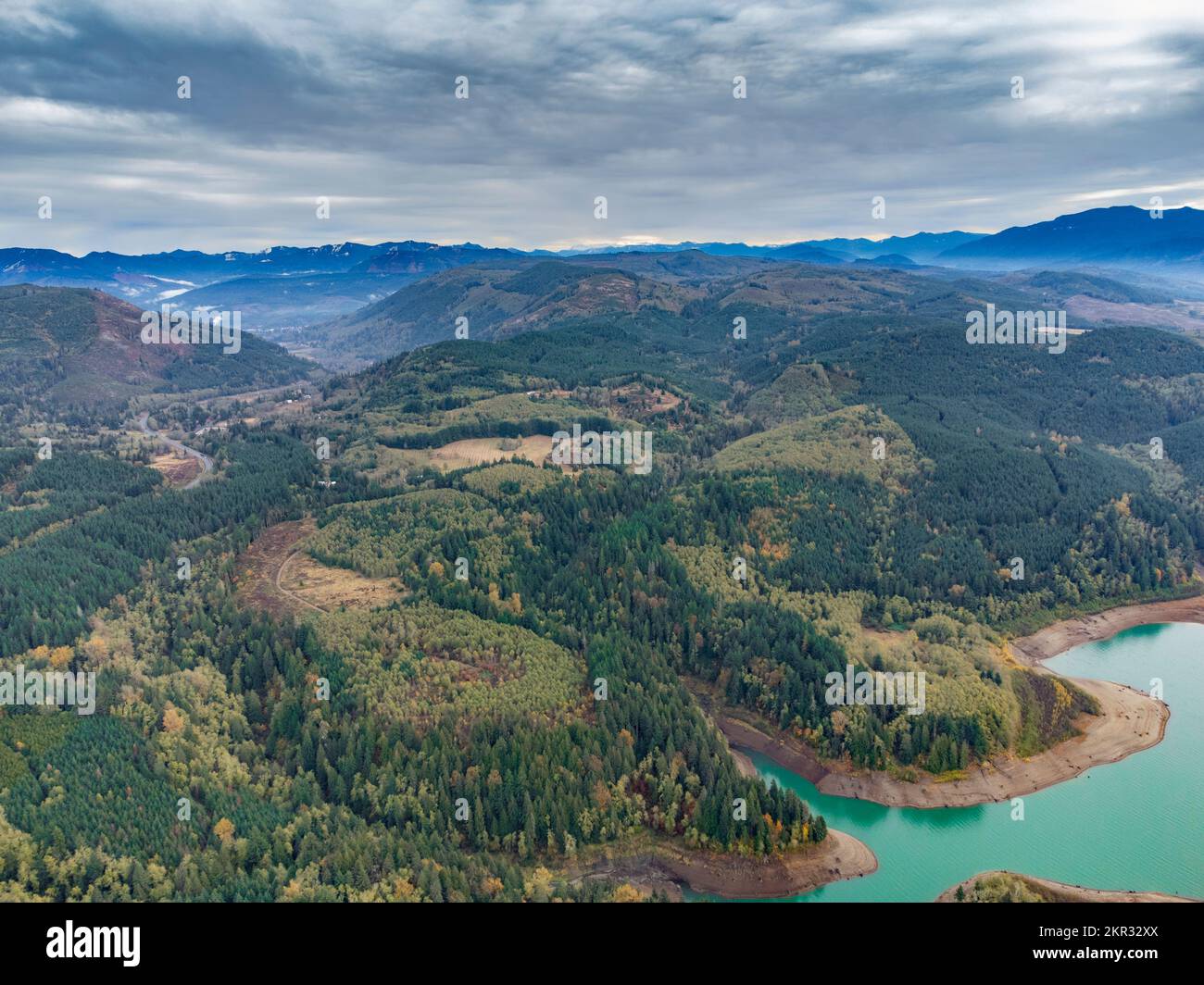 Birds eye view cascade range hi-res stock photography and images - Alamy