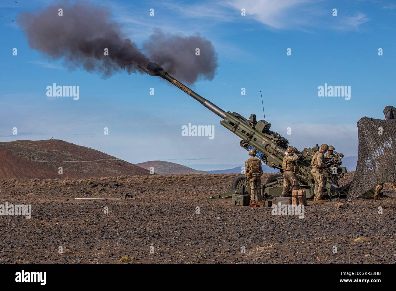 U.S. Army Soldiers from 3rd Battalion, 7th Field Artillery Regiment ...