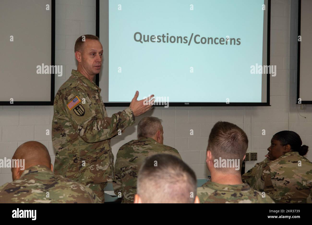 Brig. Gen. Noel Palmer, 412th Theater Engineer Command's Deputy ...