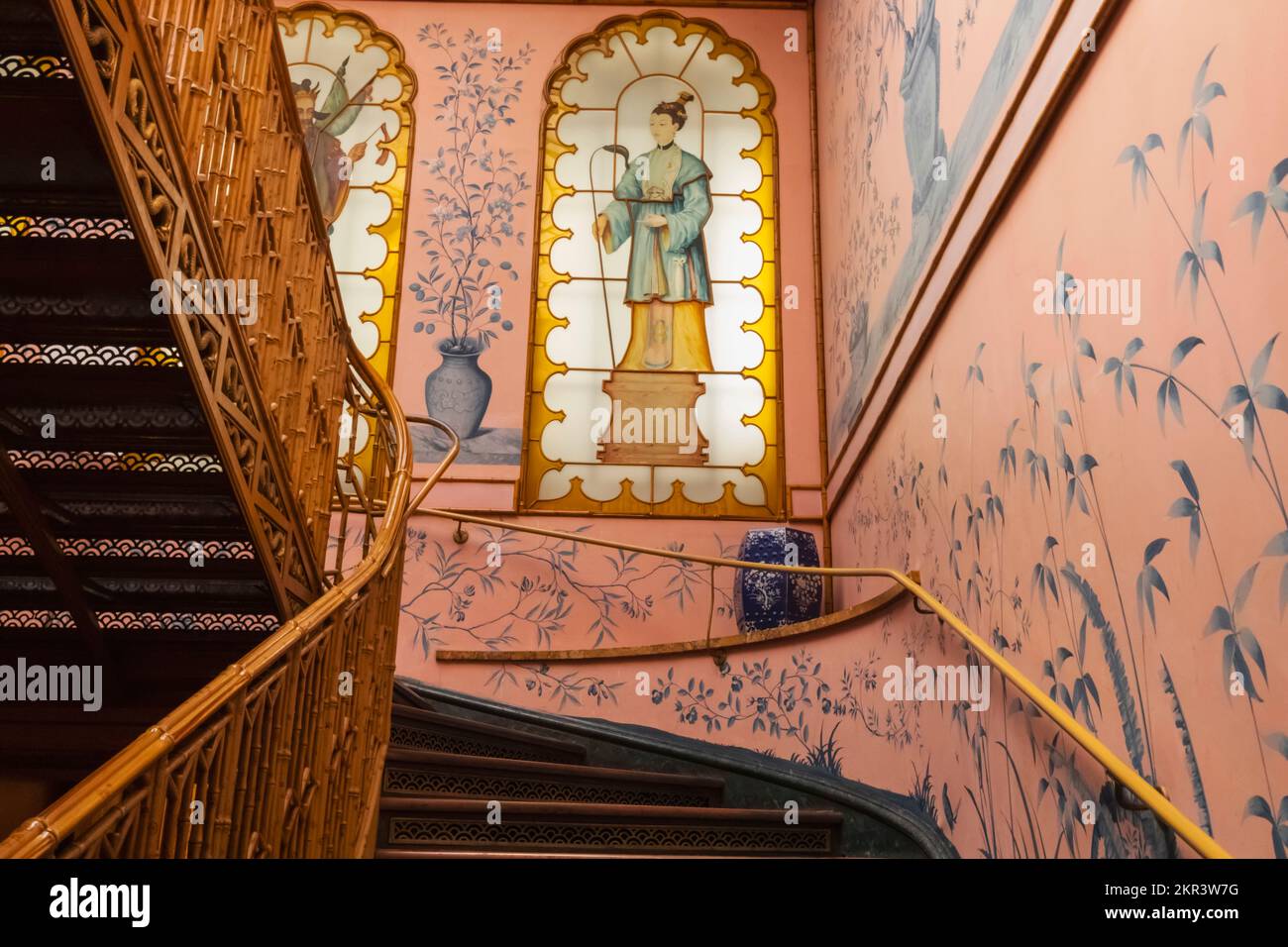 Royal pavilion brighton inside hi-res stock photography and images - Alamy