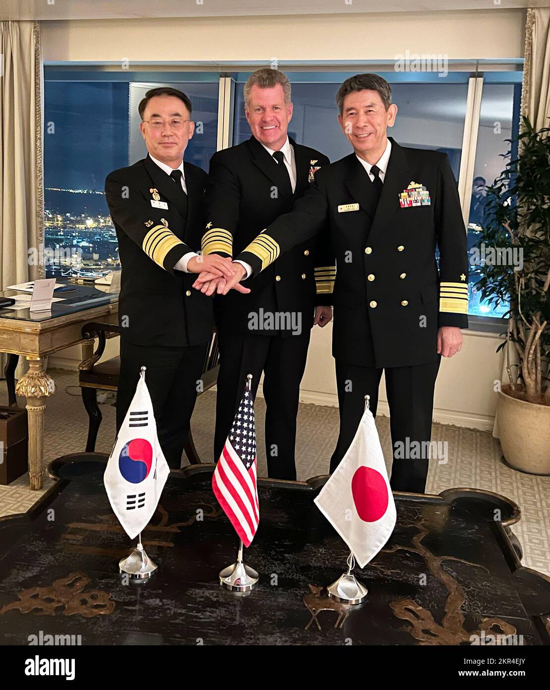 221107-N-YG104-6000 YOKOHAMA, Japan (November 07, 2022) Adm. Samuel ...