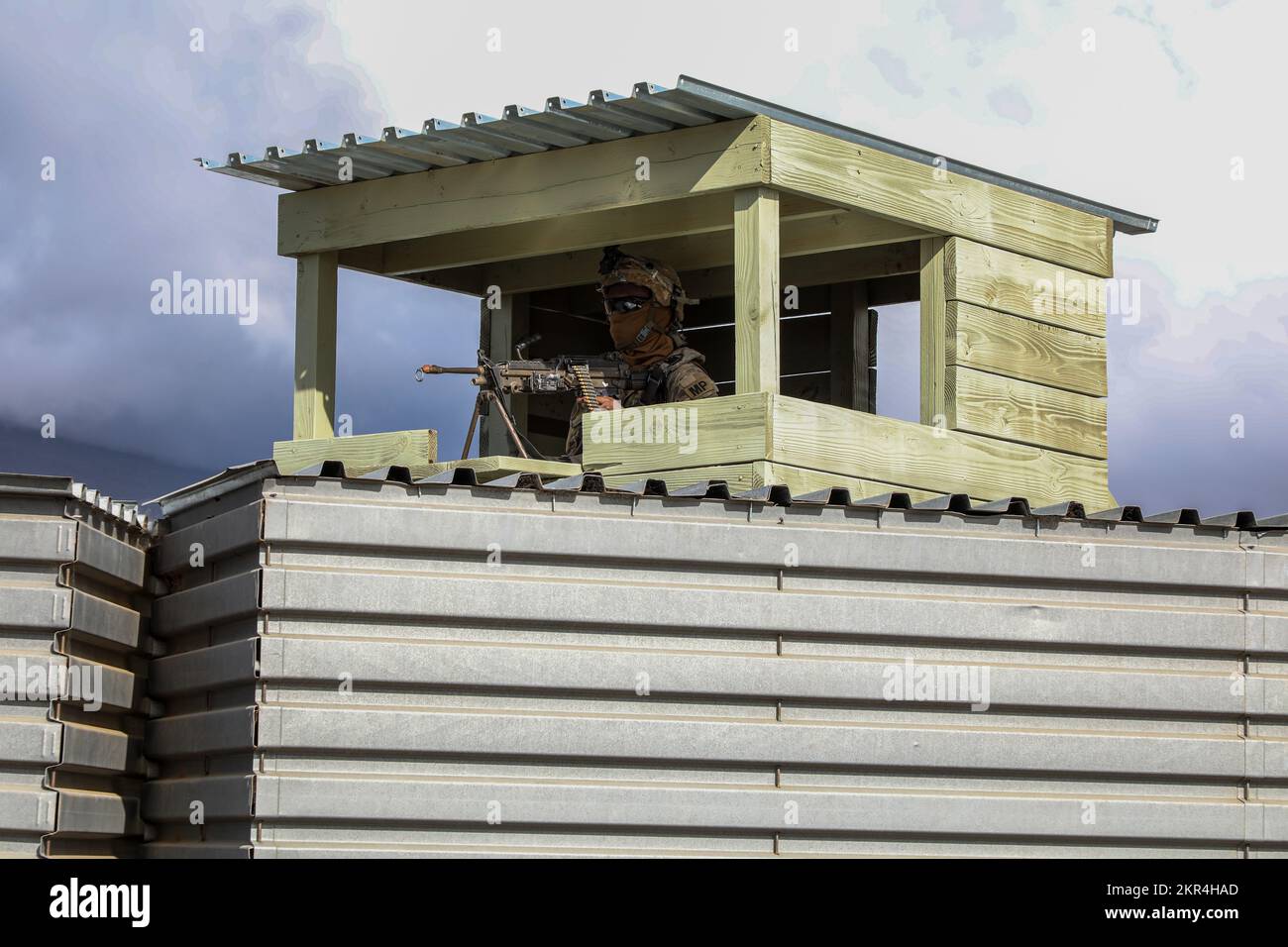 Military Police Soldiers from 728th Military Police Battalion, 8th ...