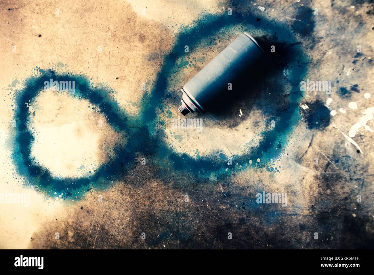 Infinity symbol drawing hi-res stock photography and images - Alamy