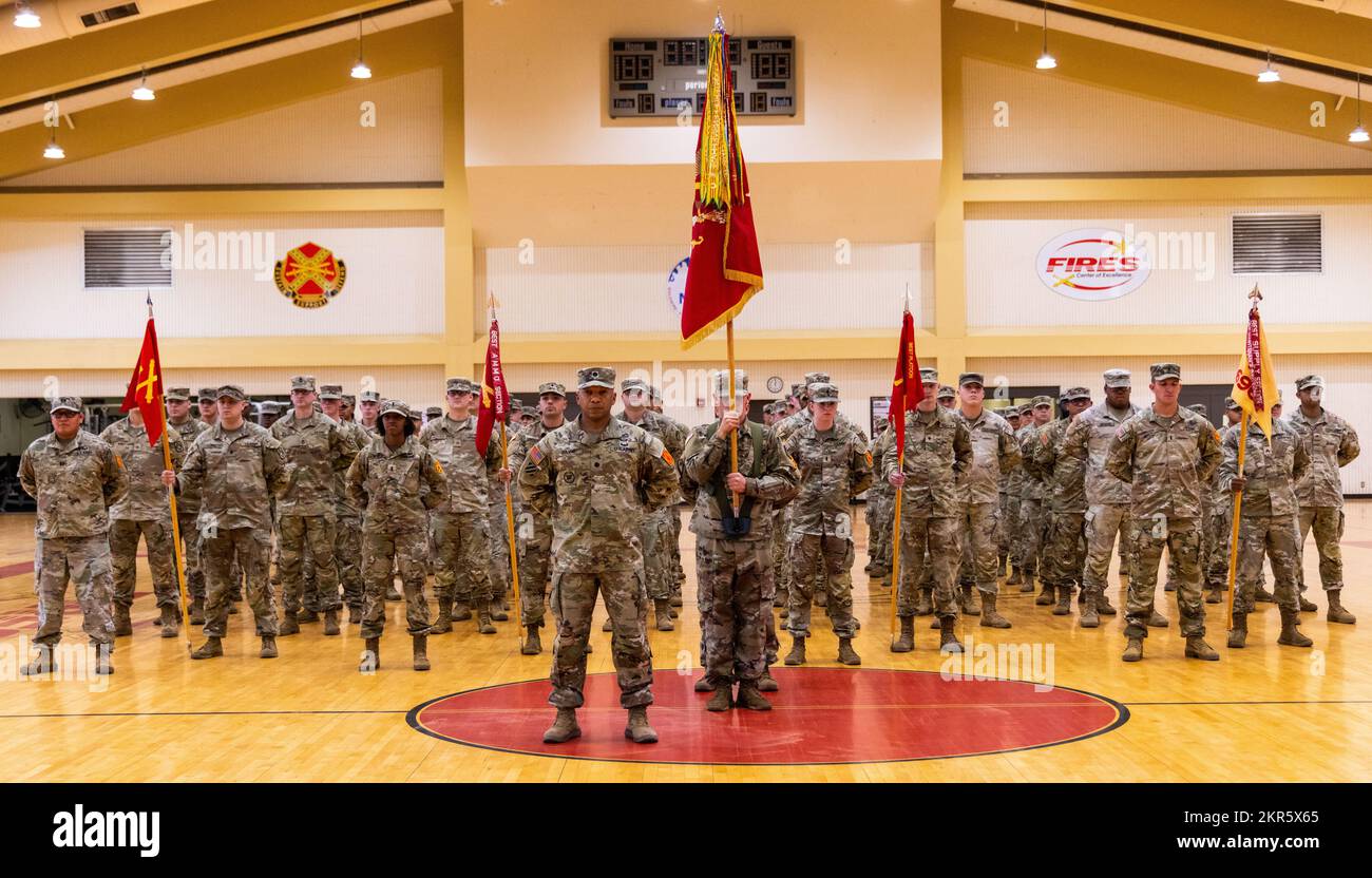 Lt col tall hi-res stock photography and images - Alamy