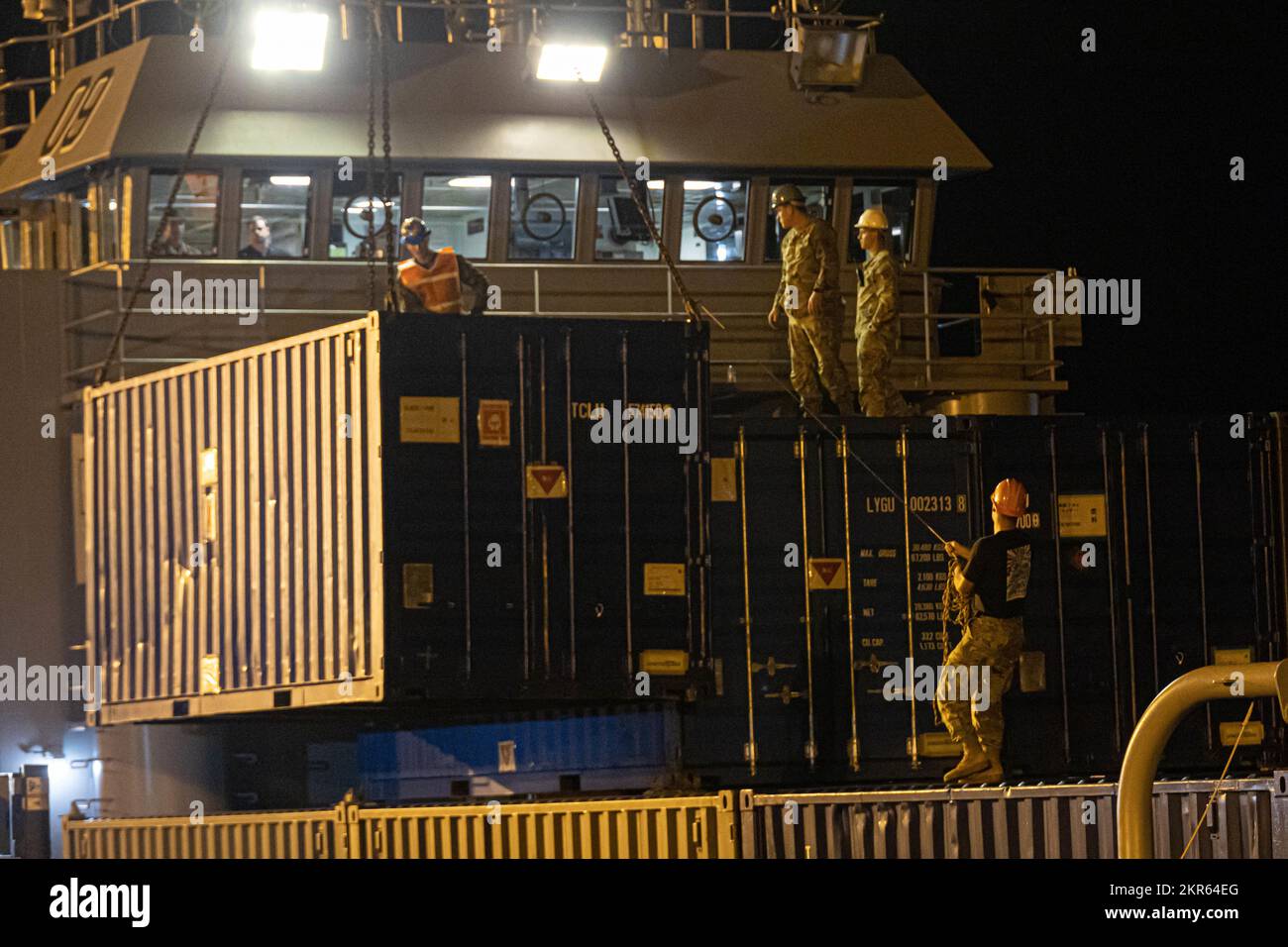 U.S. Army Soldiers with 329th Composite Watercraft Company, 10th ...