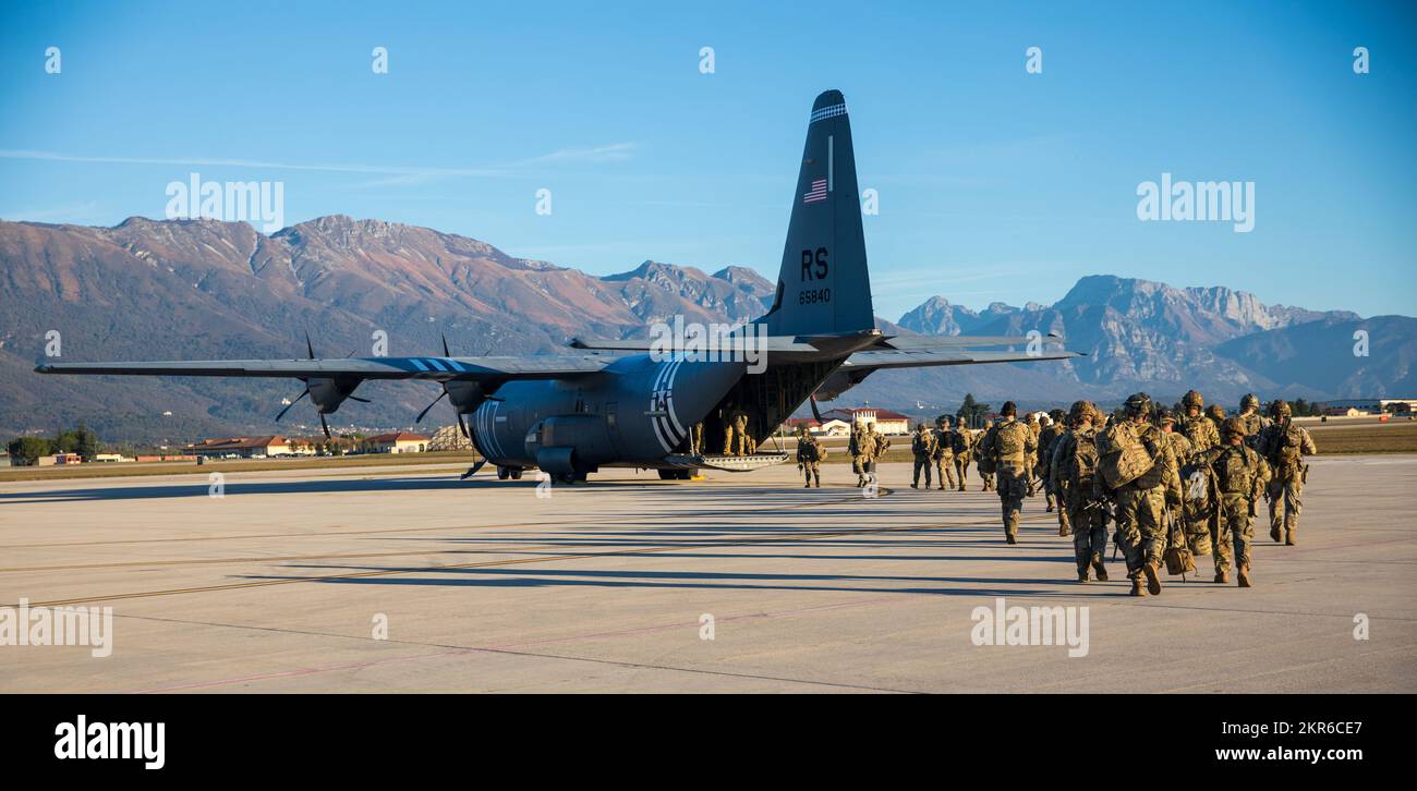 Paratroopers assigned to the 1-503rd Company,173rd Airborne Brigade ...