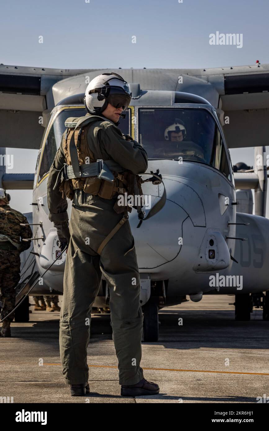 A U.S. Marine with Marine Medium Tiltrotor Squadron (VMM) 265 conducts ...