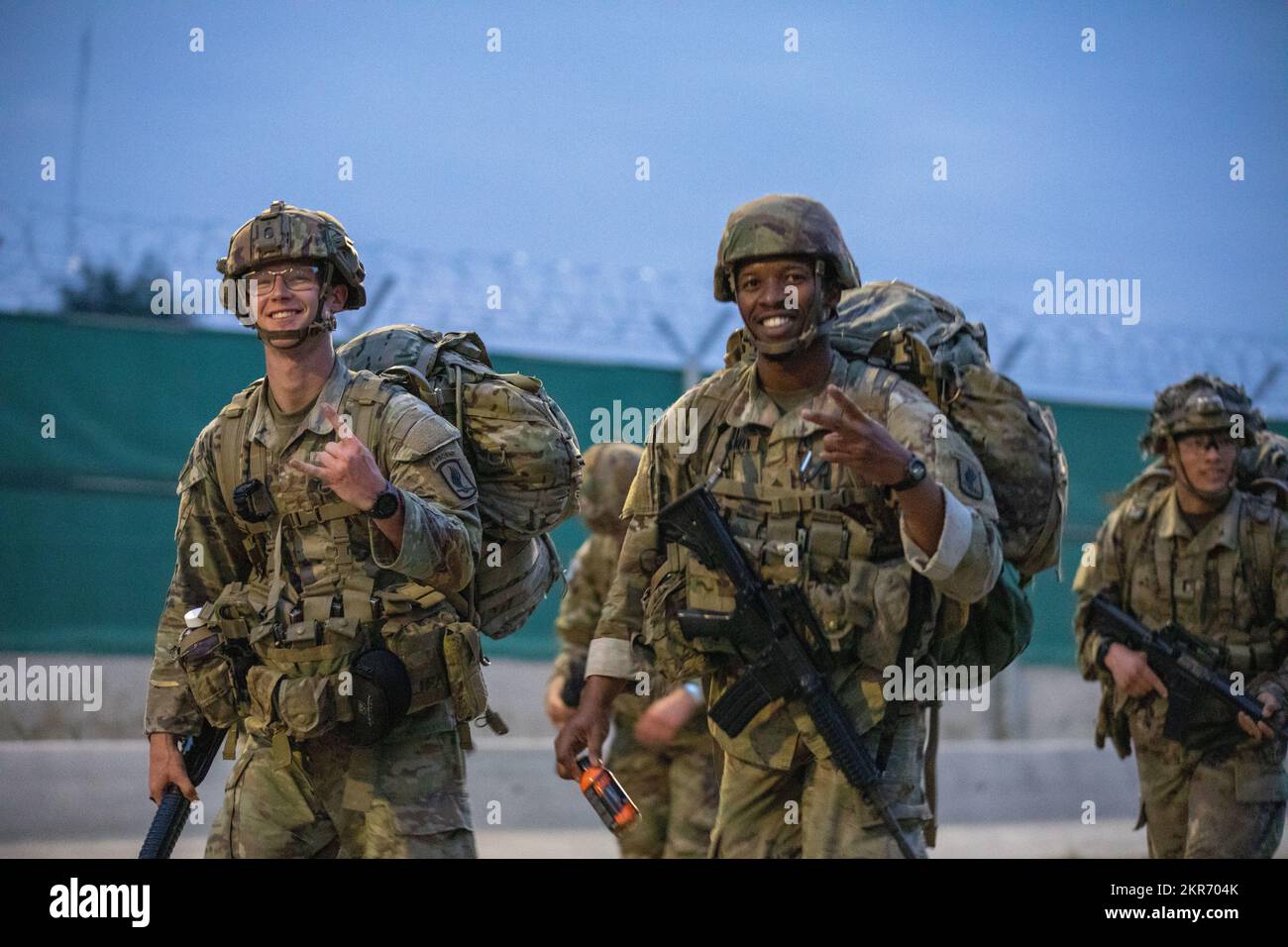 Paratroopers of the 173rd Airborne Brigade near the finish of the 12 ...