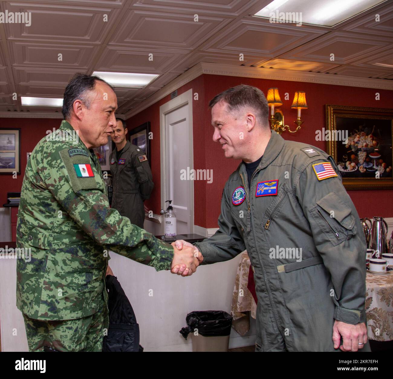 221109-N-RC359-1007 PHILIPPINE SEA (Nov. 9, 2022) Capt. Daryle Cardone ...