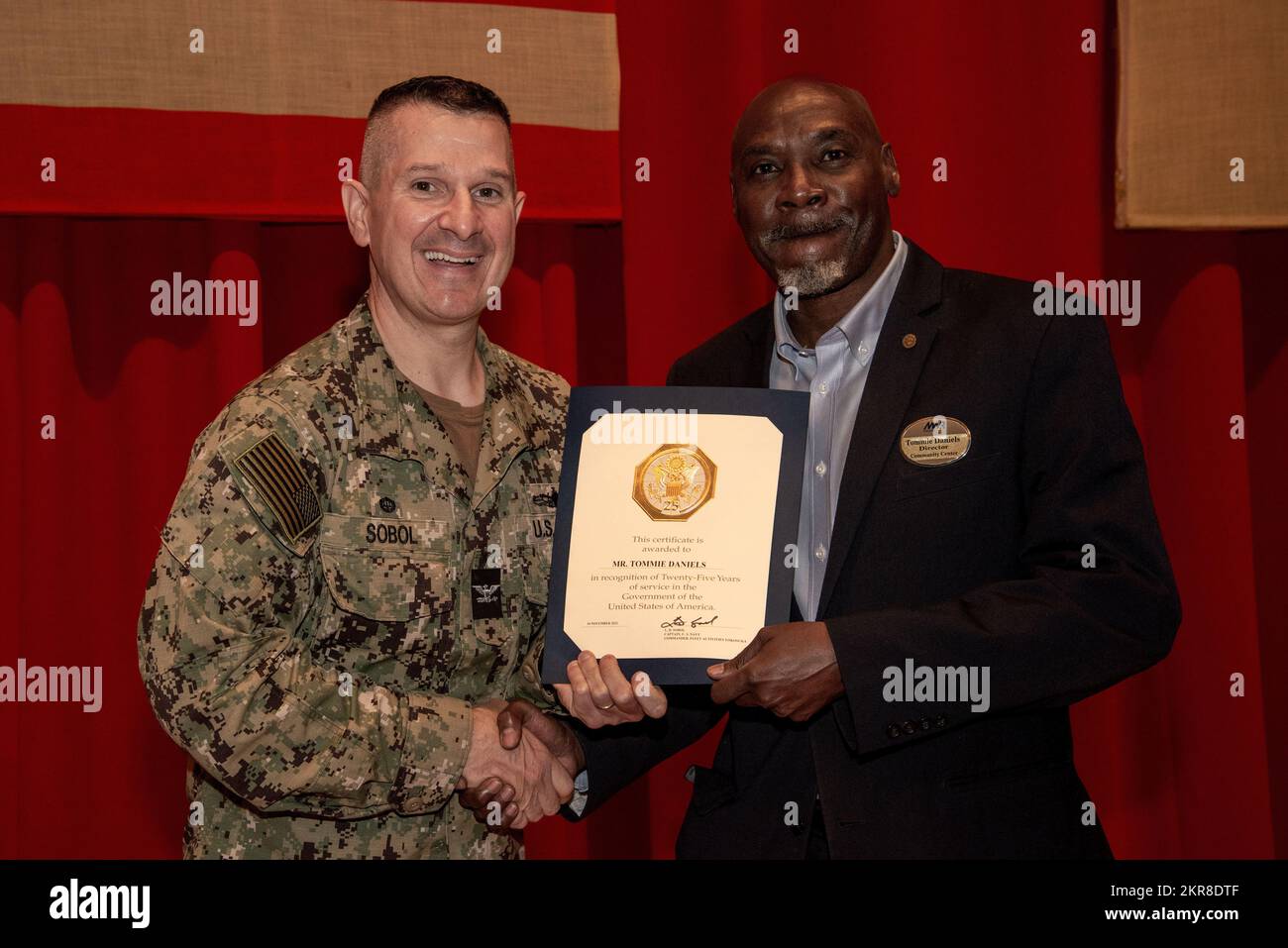 221110-N-XU073-1013 YOKOSUKA, Japan (Nov. 10, 2022) Capt. Les Sobol, Commander, Fleet Activities ...