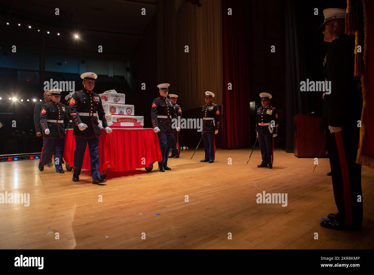 247th marine corps birthday hi-res stock photography and images - Alamy