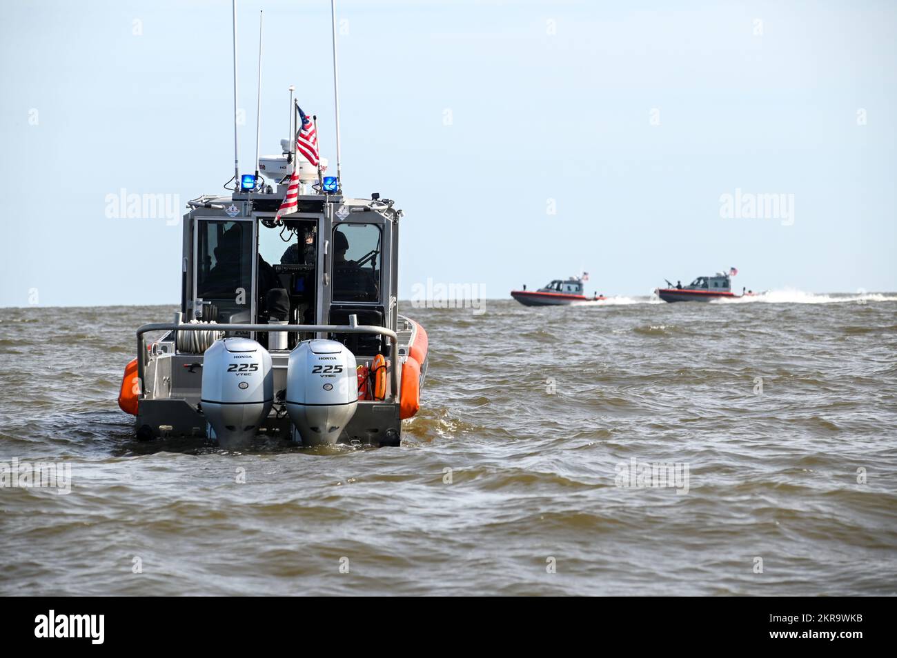 Coast Guard MSST New Orleans small boat standby during tactics training ...