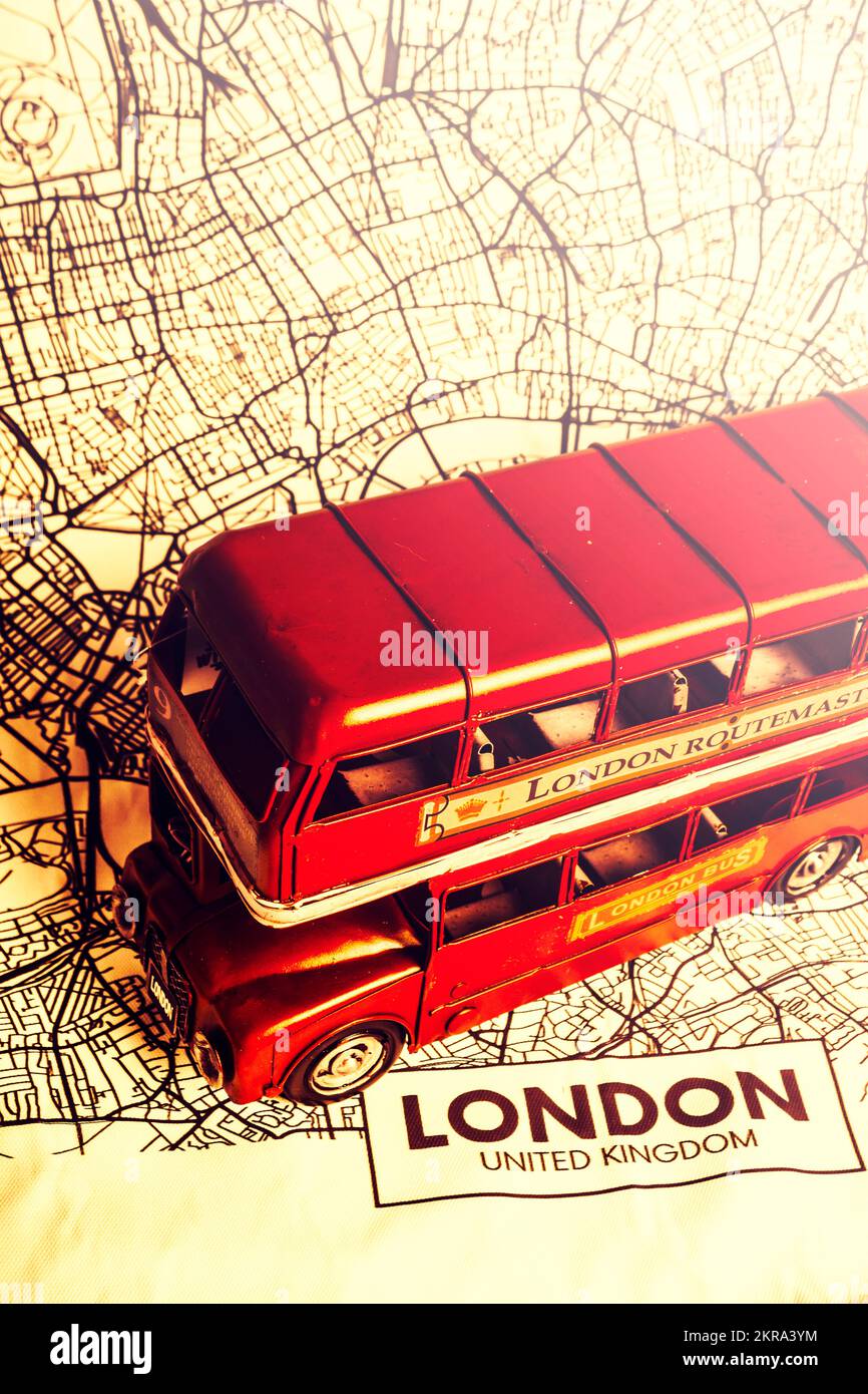 Vintage bus map hi-res stock photography and images - Alamy