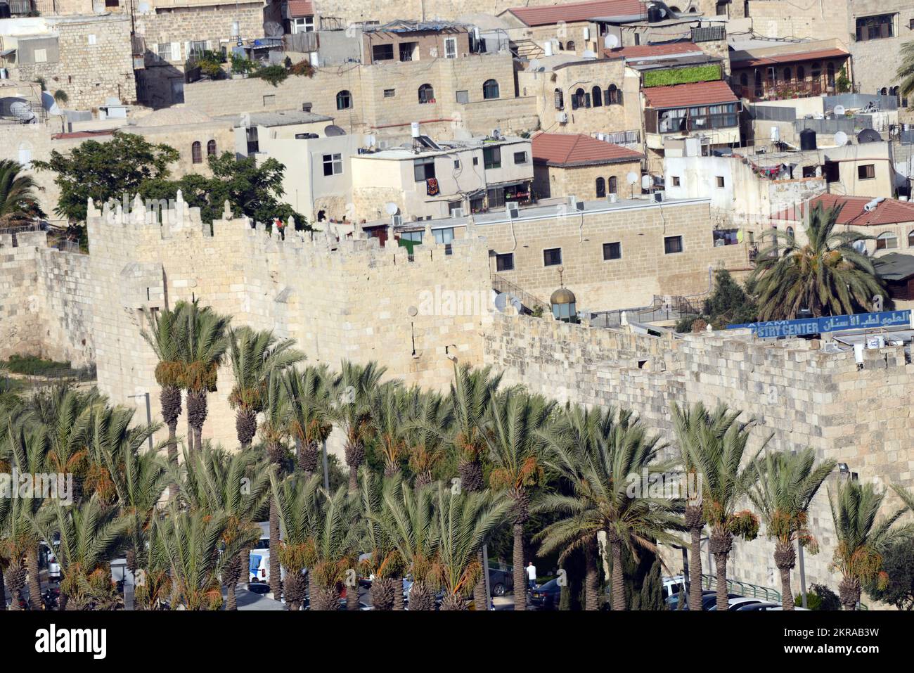Damascus gate city walls old hi-res stock photography and images - Alamy