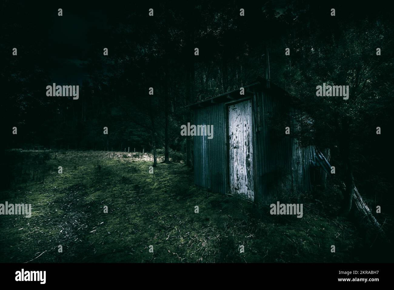 Decaying house australia hi-res stock photography and images - Alamy